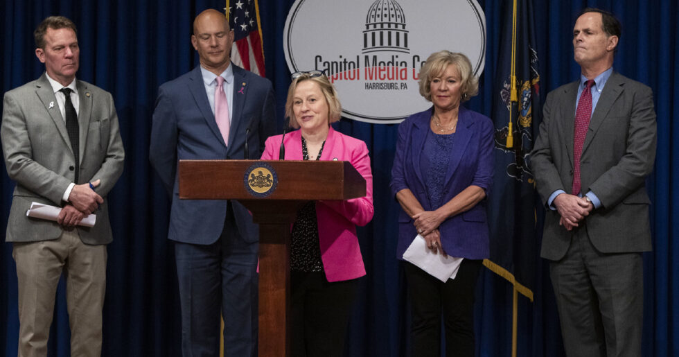 Senator Collett Pushes for Open Primaries in PA - Senator Maria Collett